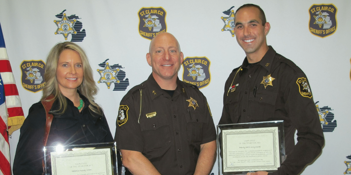 St. Clair County Sherriff Awards Wade and Krzywiecki as Employees of ...