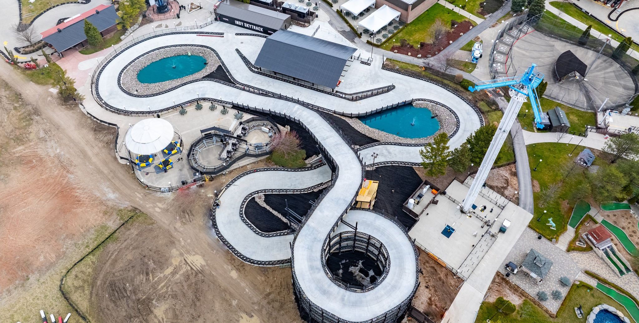 C.J. Barrymore’s Unveils Michigan’s First-Of-Its-Kind Indy SkyTrack In ...